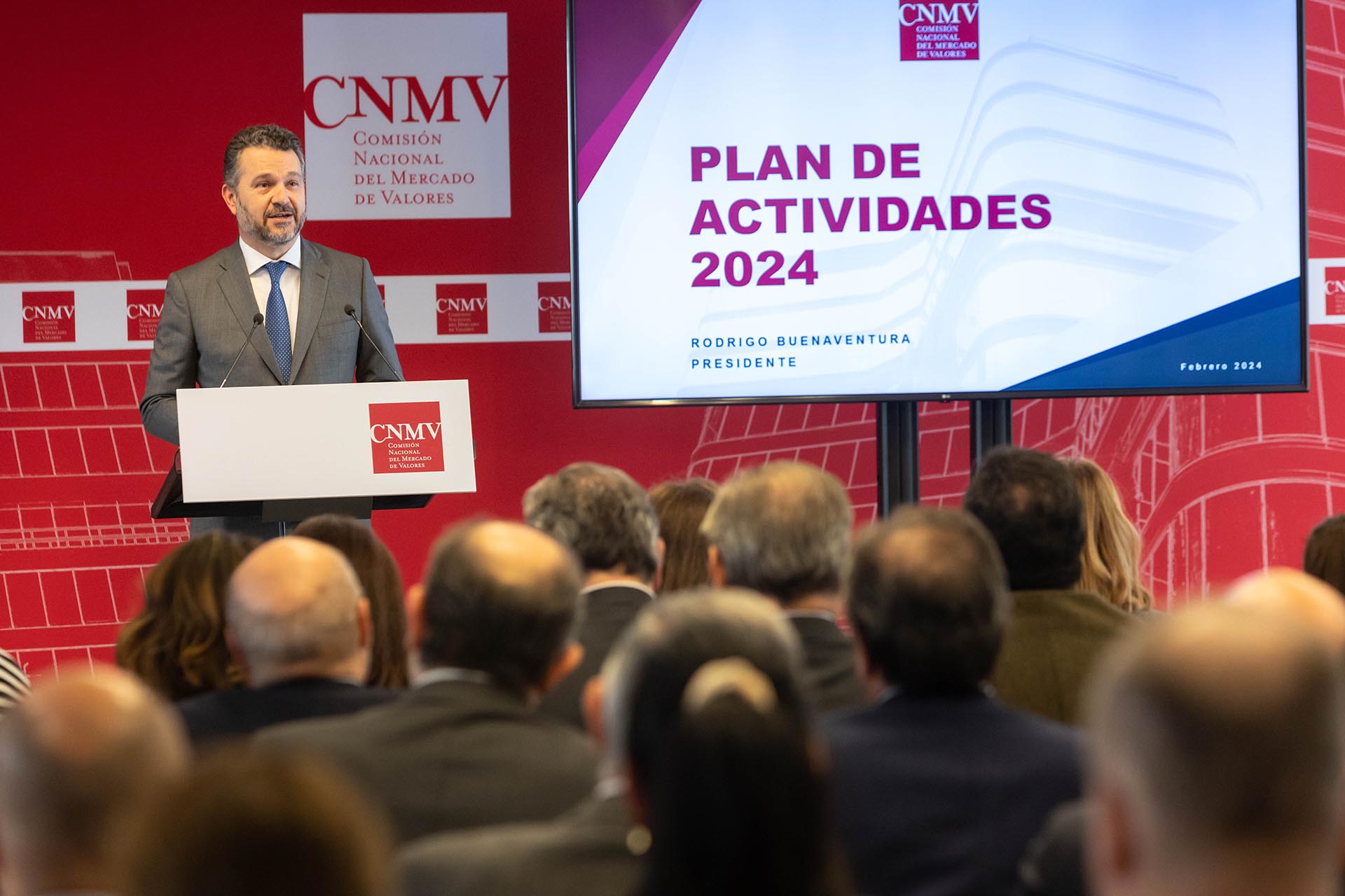 Rodrigo Buenaventura presenta el Plan de Actividades de la CNMV para ...
